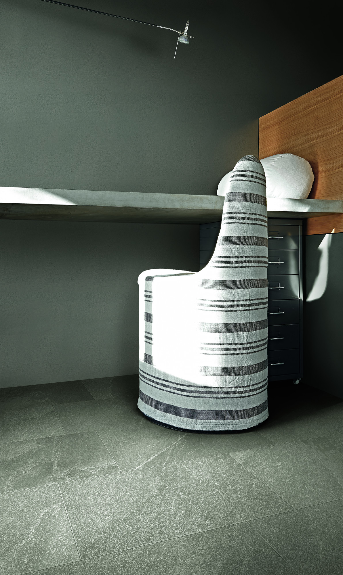 NATURAL STONE OF CERIM FOSSIL